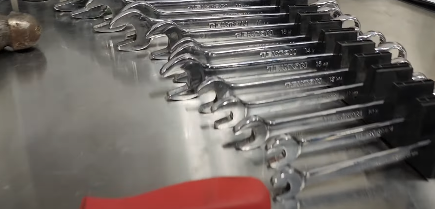 Who Makes Tekton Tools? - ToolsProfy