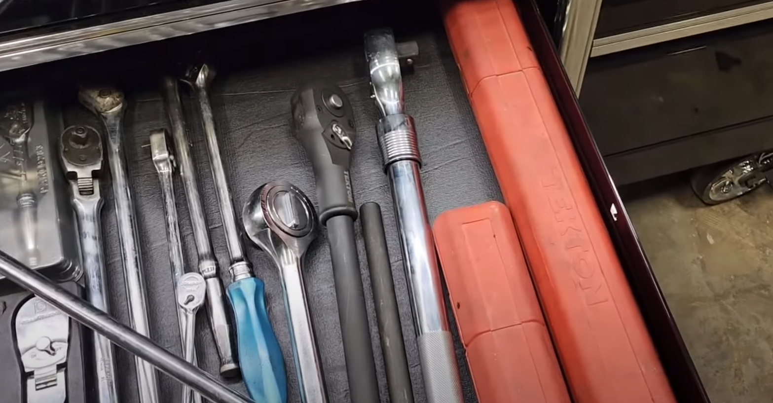 Who Makes Tekton Tools? - ToolsProfy