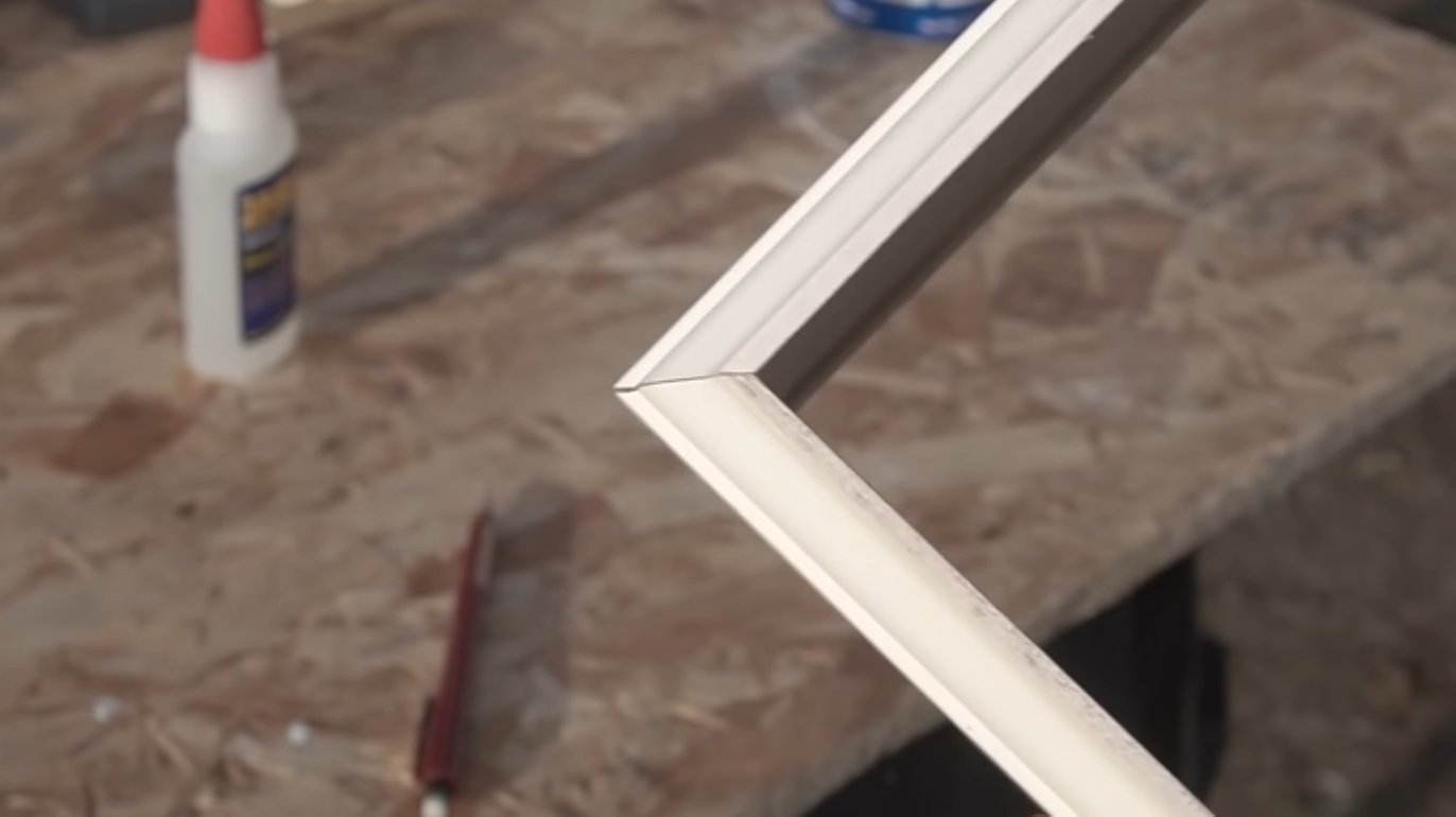 How to Cut Trim Angles Without a Miter Saw? - ToolsProfy