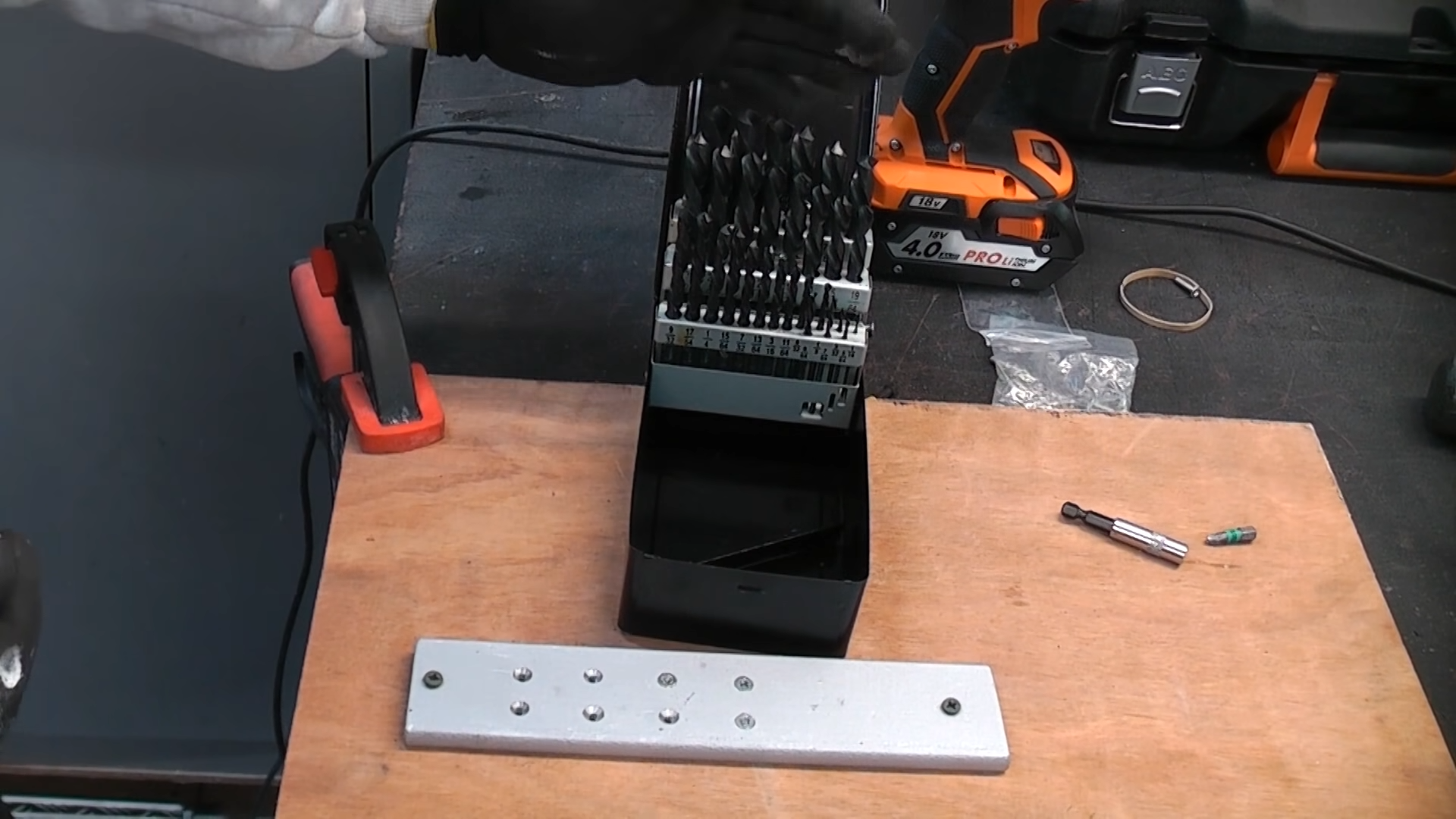 How to Remove a Stripped Torx Screw? - ToolsProfy