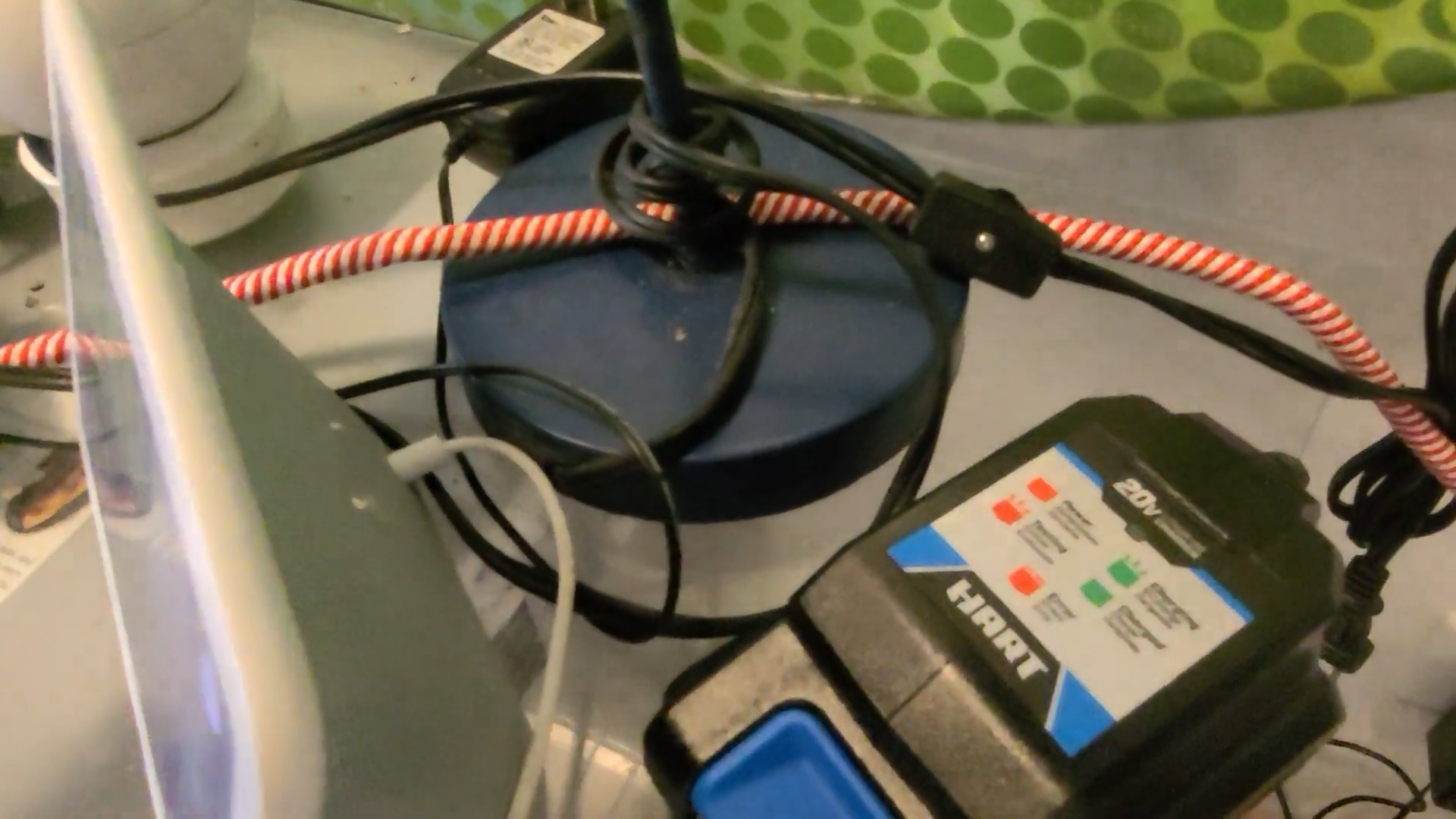 Hart Battery Not Charging: How to Fix? - ToolsProfy