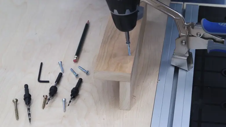 How to Countersink Screws? - ToolsProfy