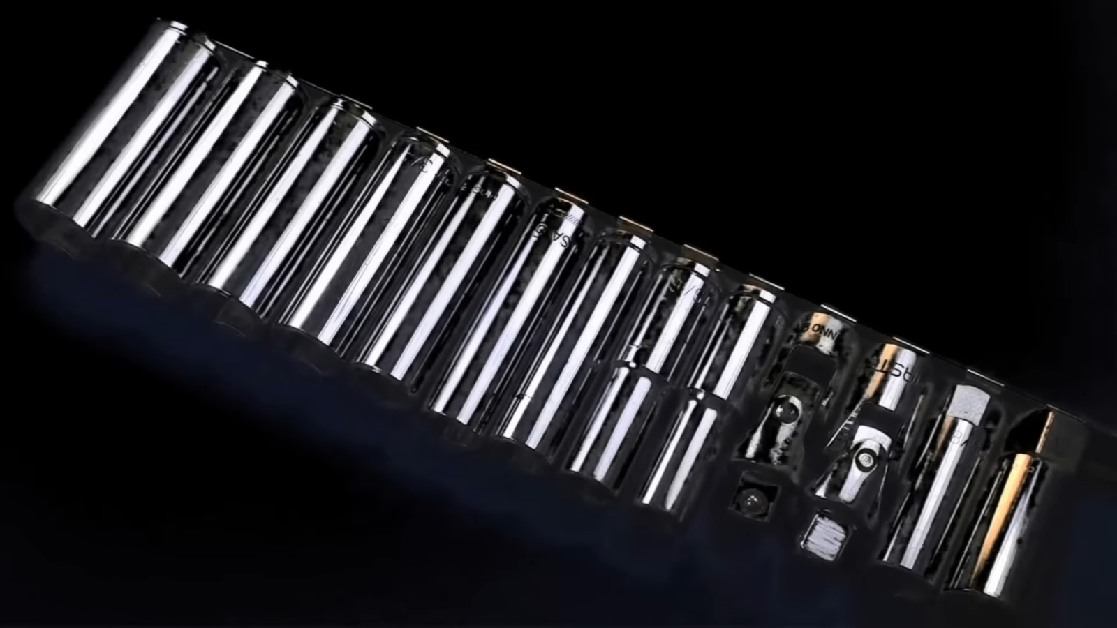 Ratchet Wrench vs. Socket Wrench: What’s the Difference? - ToolsProfy