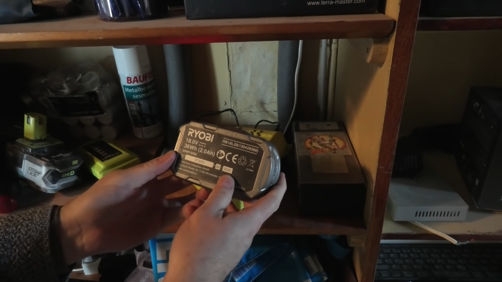 Ryobi 18V Battery Not Charging: How to Fix? - ToolsProfy